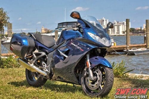 Triumph Sprint GT Review - webBikeWorld