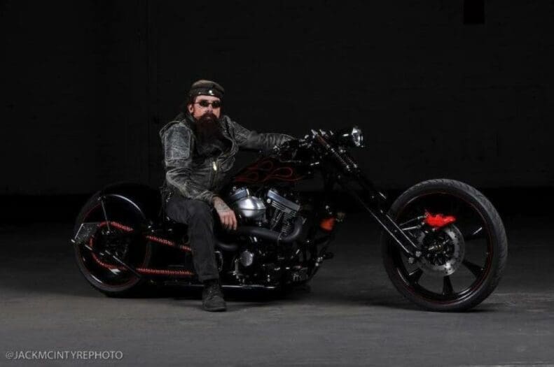 Demons El Segundo built by 32 Choppers of U.S.A.