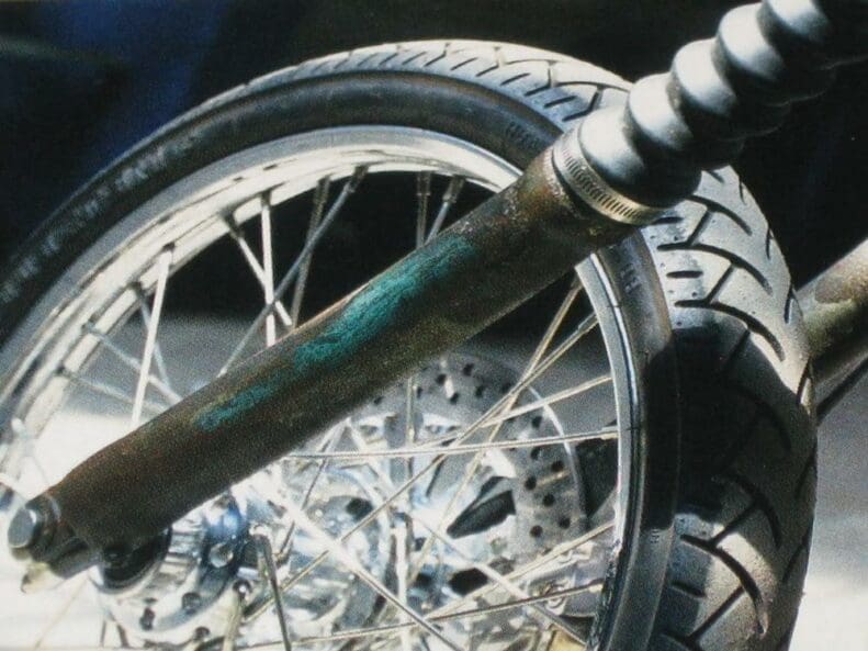 Chango Blanco CFL built by West Coast Choppers - WCC of U.S.A.