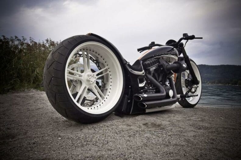 Dragster RS R Odynamic built by Thunderbike Harley Davidson of Germany