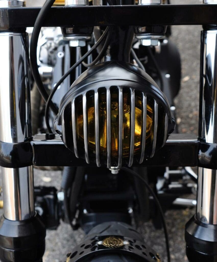 Chop Bob & Roll FXST built by Maindrive Cycle of U.S.A.