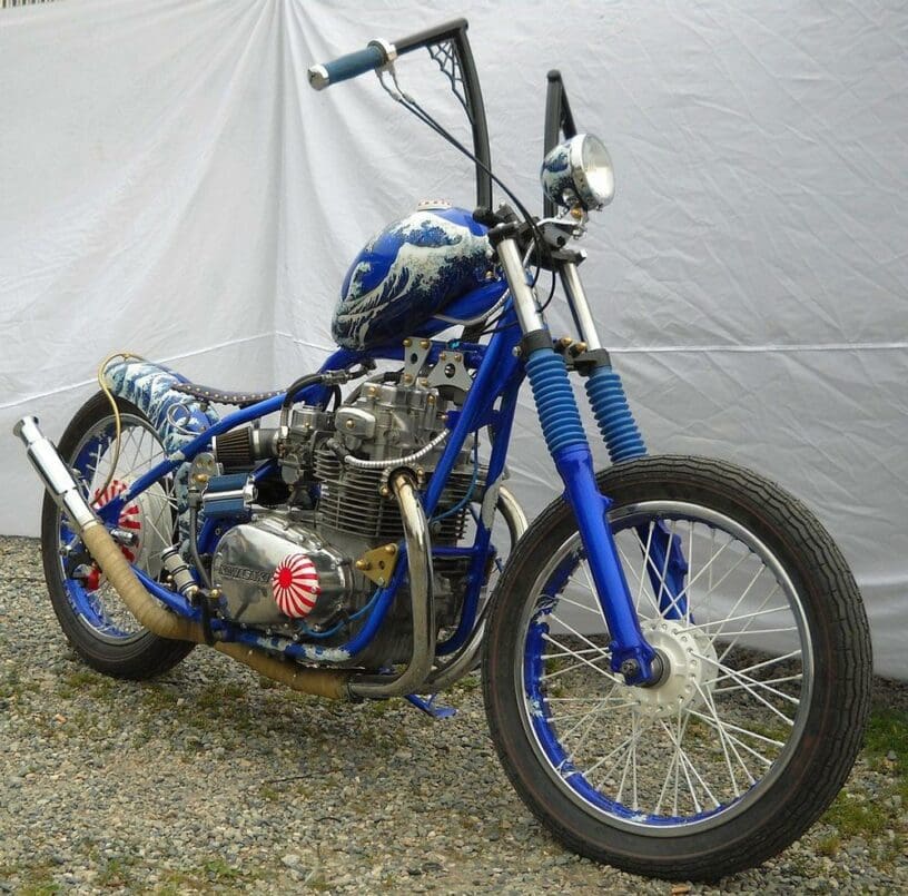 Rombo Z400 built by Favre Custom Surgery of Italy