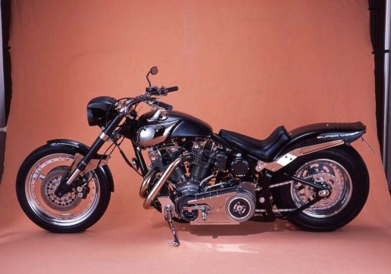 Super Viper built by Sundance HD of Japan