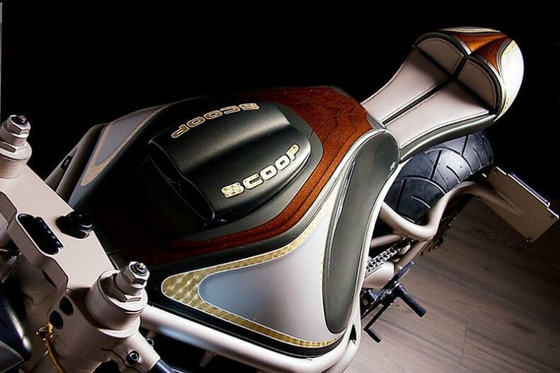 Scoop built by Custom Wolf of Germany