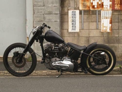 Custom 1972 XLCH built by TT & Company of Japan