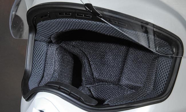 Shoei Hornet DS Helmet Review - webBikeWorld