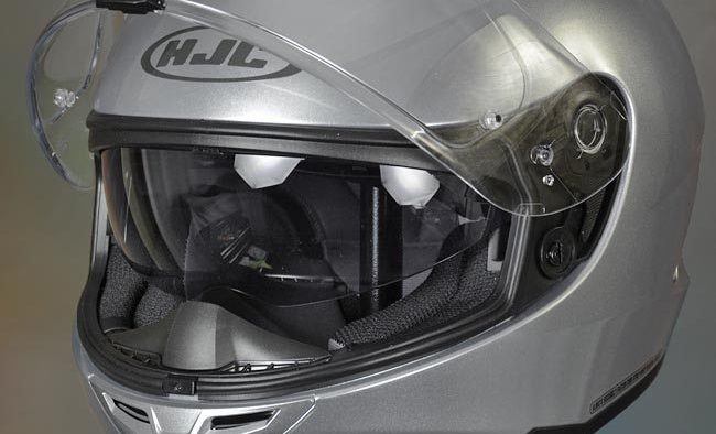 HJC IS-17 Review - webBikeWorld