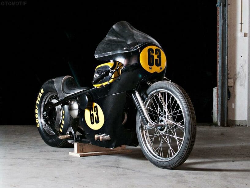 Dragstar SVS650 built by Garage Built Bikes of Denmark