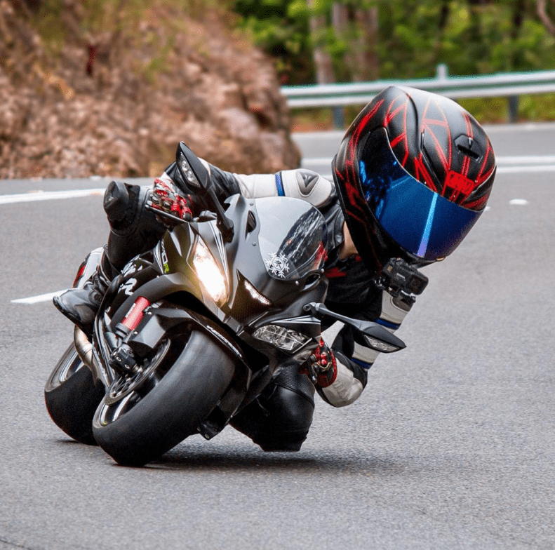 Badass Motorcycle Art by kohlenstofffasermonster - webBikeWorld