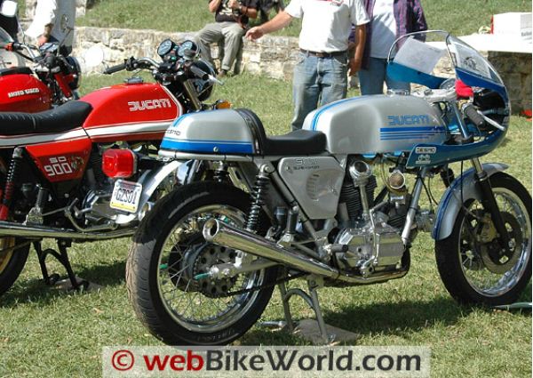 Italian Motorcycle Photos - webBikeWorld