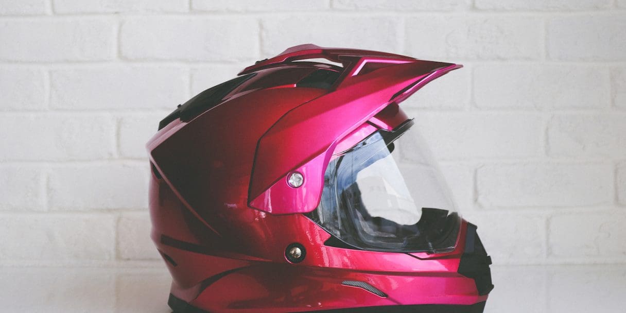 Over 40 Percent of DOT Certified Helmets Fail Government Testing ...