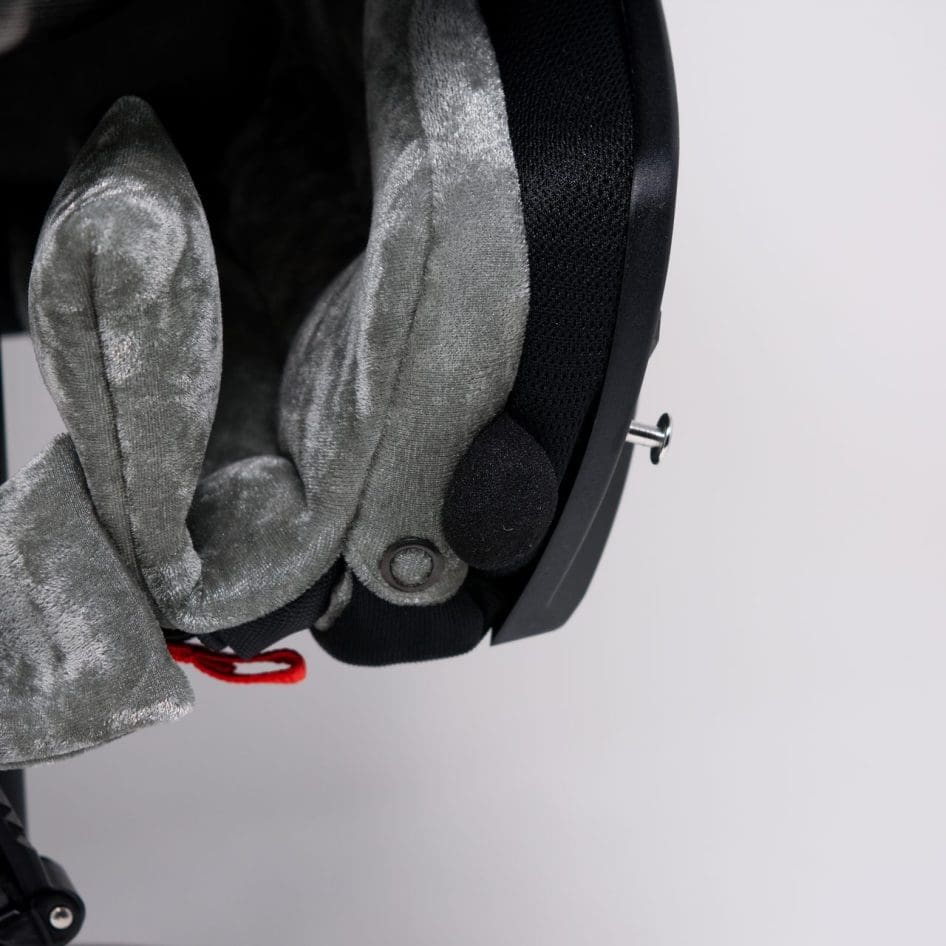 SCHUBERTH C4 Pro Helmet Review (w/ SENA SC1)