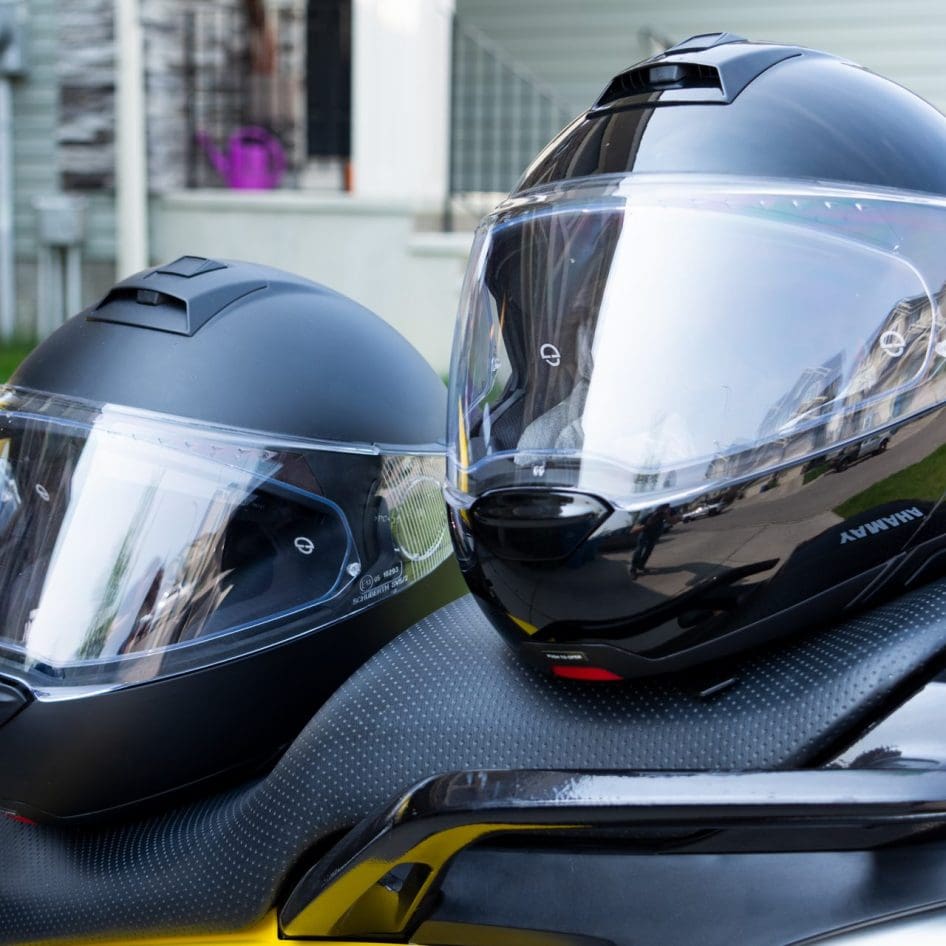 SCHUBERTH C4 Pro Helmet Review (w/ SENA SC1)