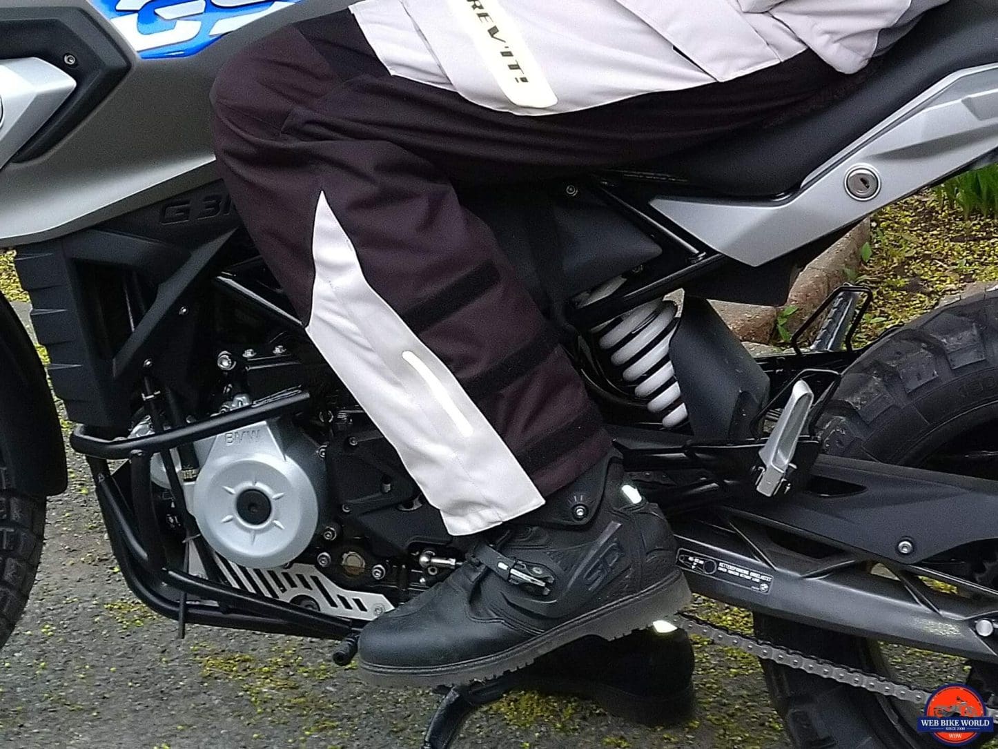 Motorcycle Pants Buyer's Guide | webBikeWorld