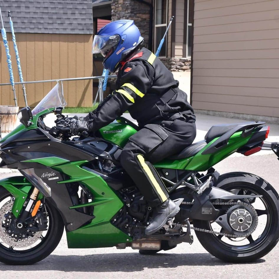 Shoei GT Air II Review w/ Sena SRL2: A Pair of Great Sequels