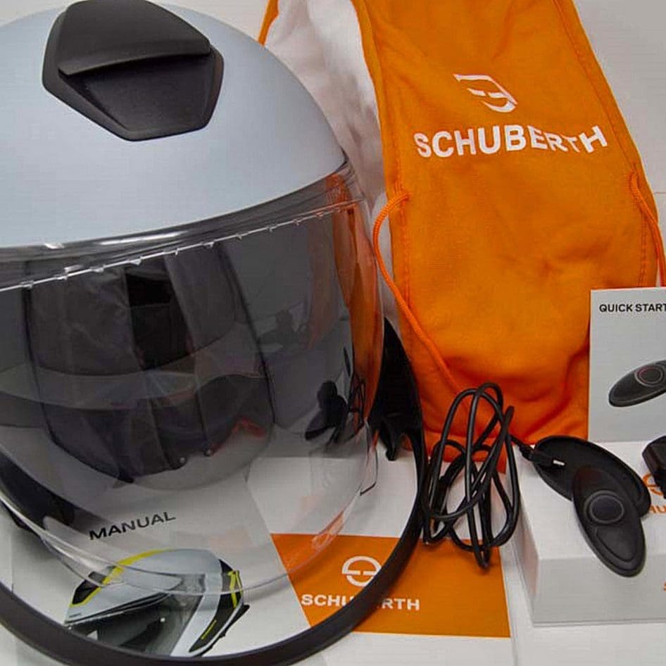 SCHUBERTH M1 PRO + SC1M: Modern Open Face & Integrated Electronics
