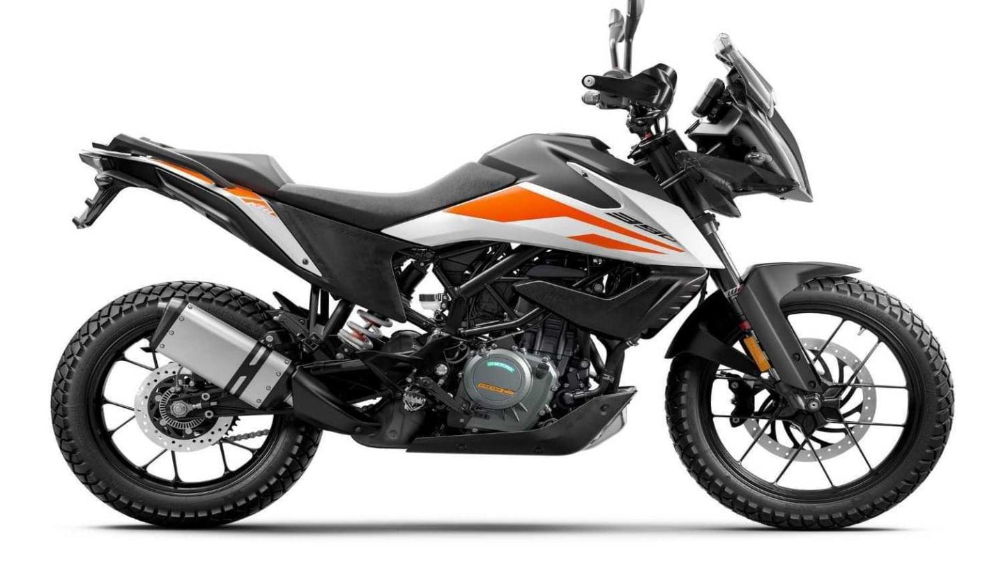 KTM Reveals the 390 Adventure, 890 Duke R, 1290 Super Duke R at EICMA ...