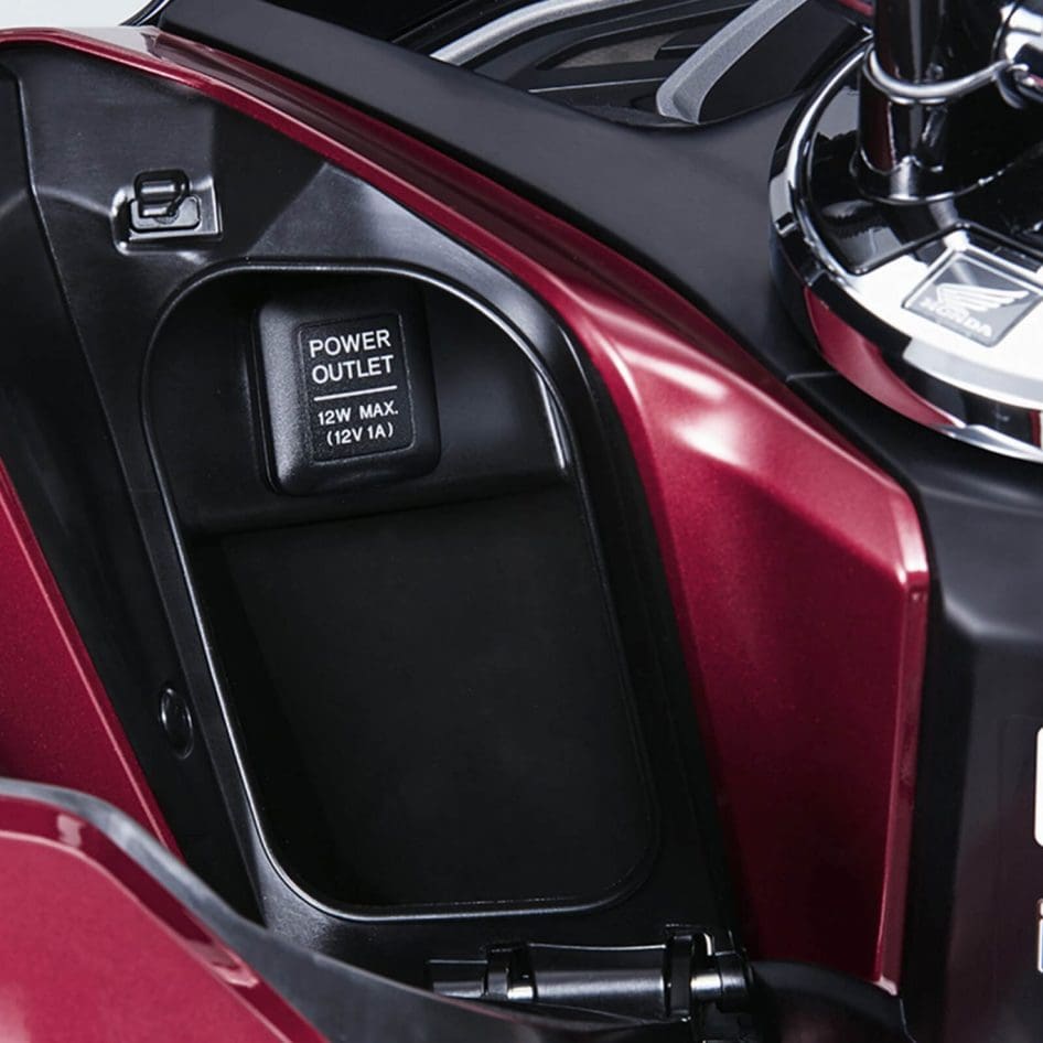 2020 Honda PCX150 [Specs & Info] | wBW