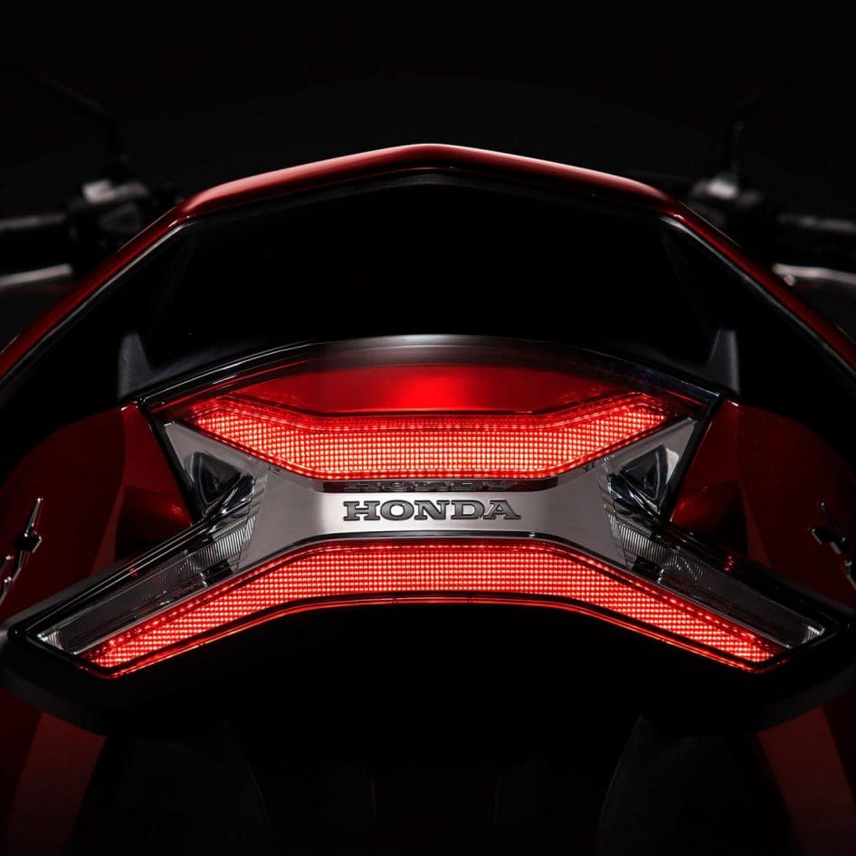 2020 Honda PCX150 [Specs & Info] | wBW