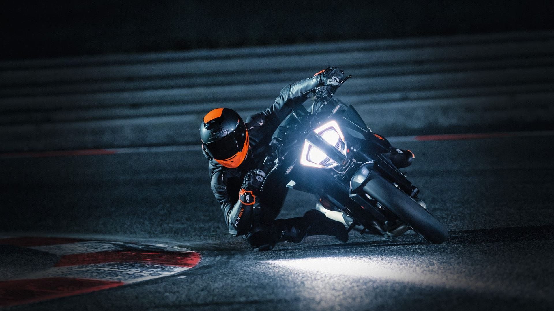 2020 KTM 1290 Super Duke R [Specs & Info] | wBW