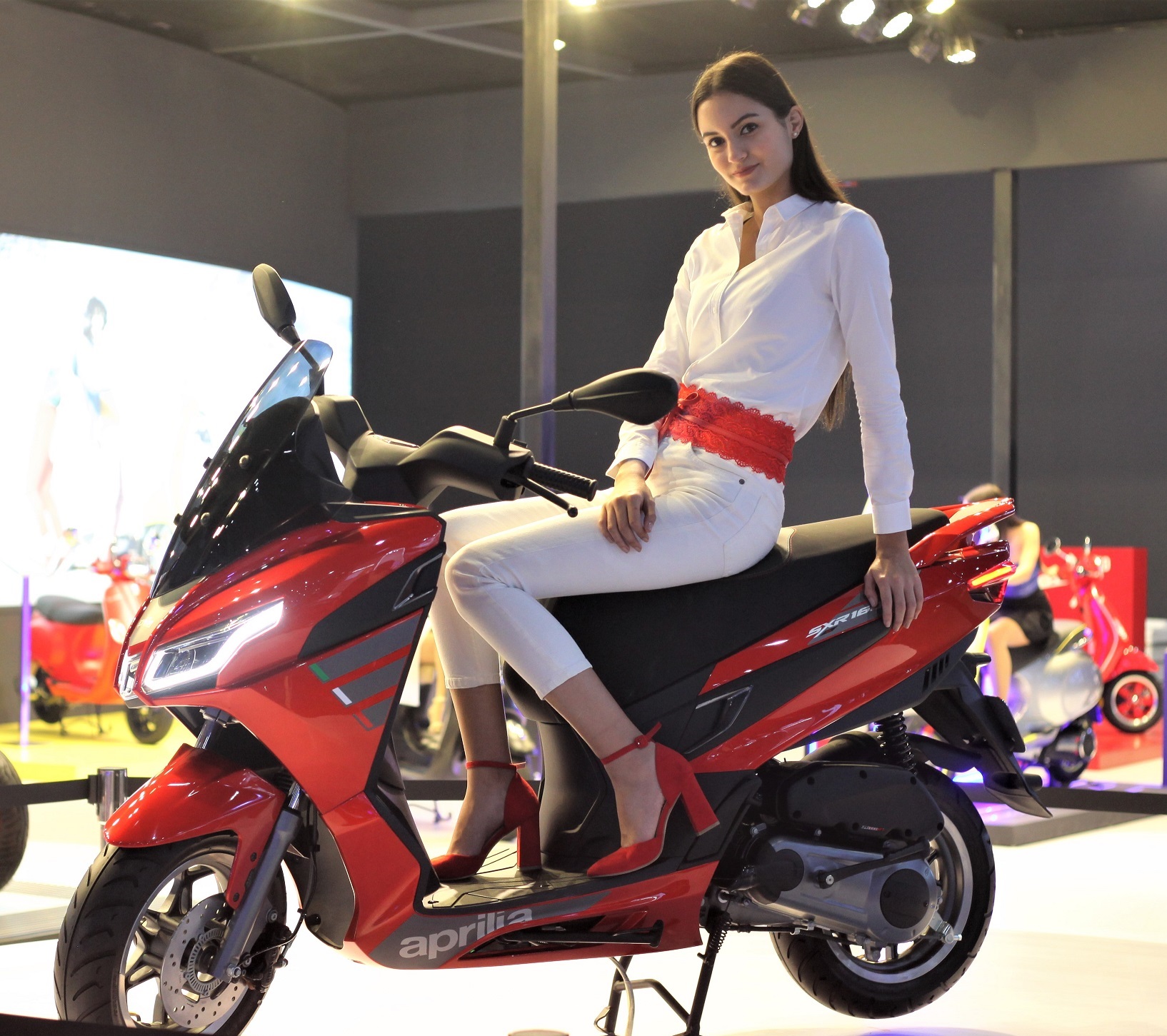Aprilia Launches SXR Scooters in India - webBikeWorld