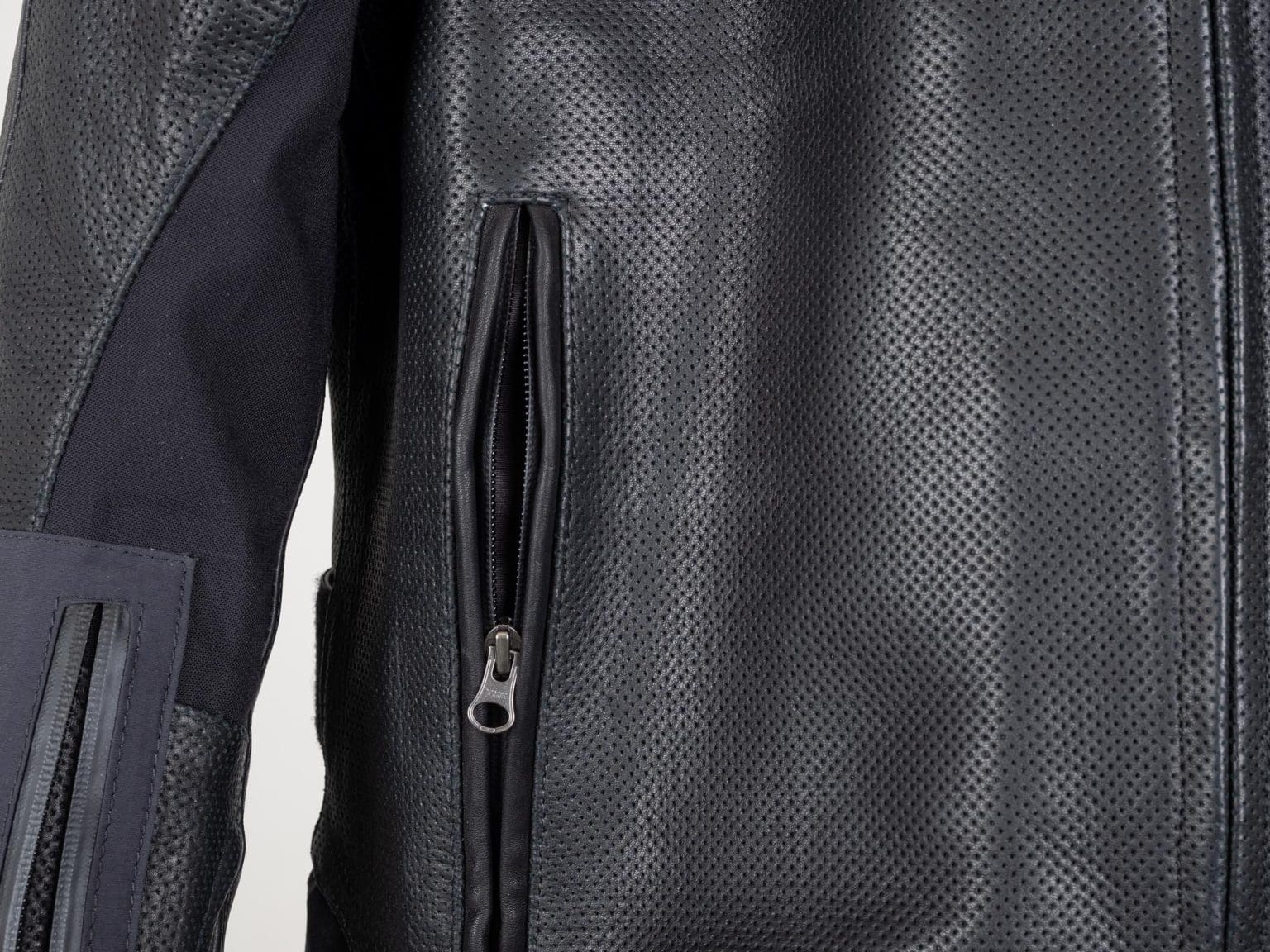Aerostich Transit 3 Two Piece Suit: First Look | webBikeWorld