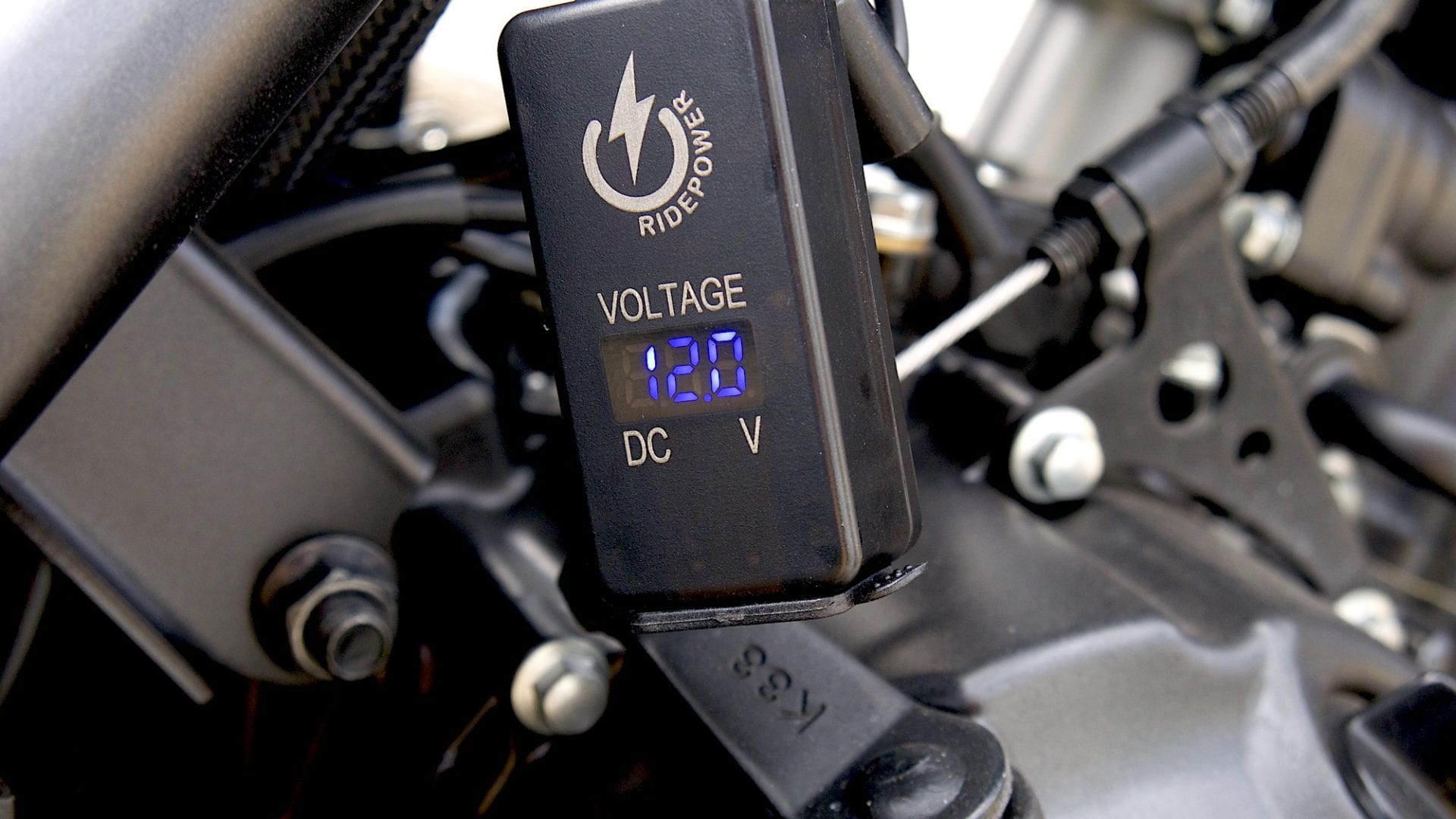 [Review] RidePower Motorcycle Phone Charger | webBikeWorld