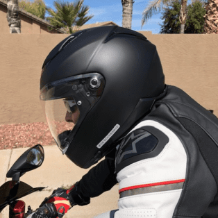 HJC F70 Full Face Helmet Review | wBW