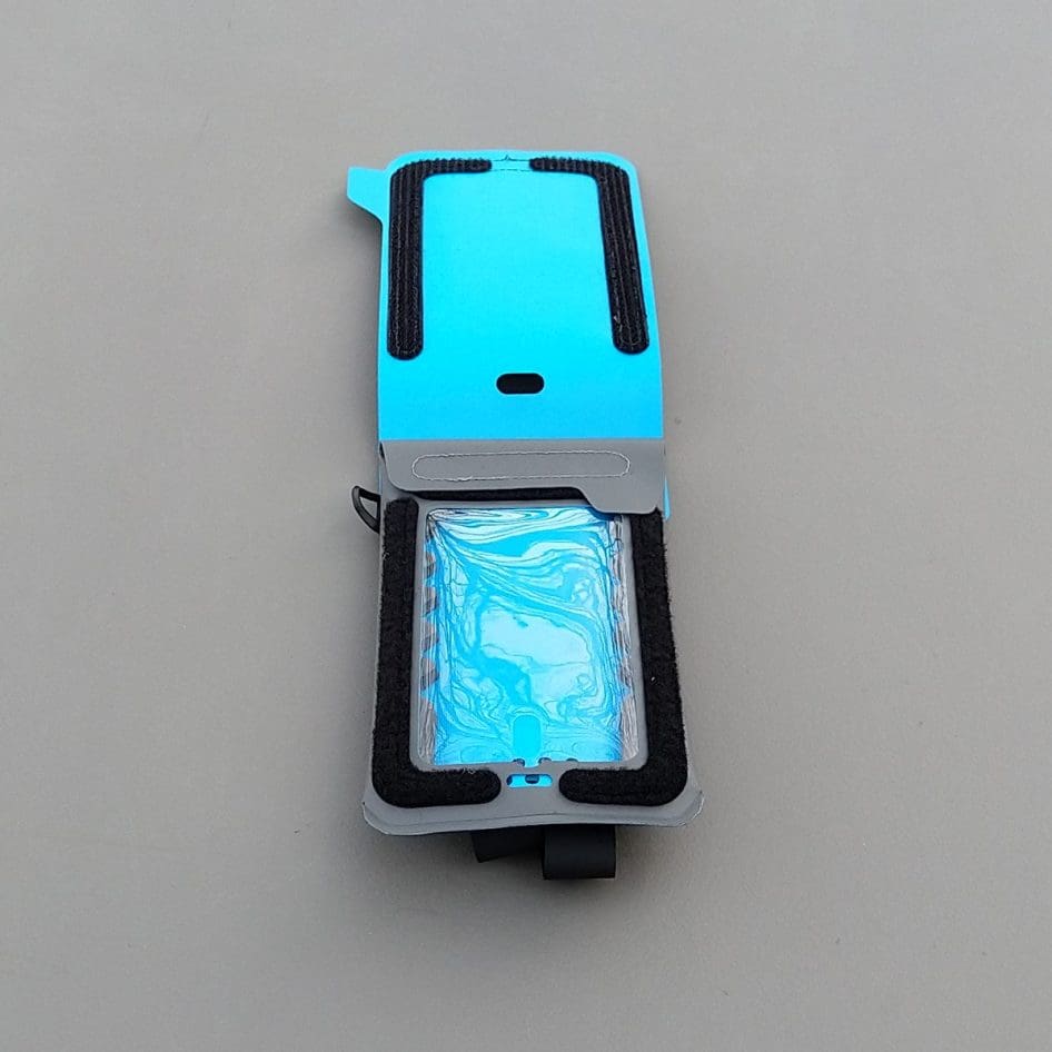 Mosko Moto Navigator Cell Phone Pocket Review - webBikeWorld