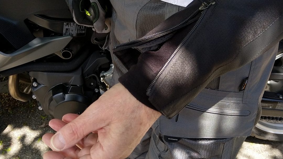 REAX Apex Pro Mesh Jacket Review | webBikeWorld