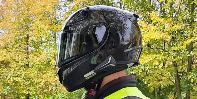[Review] HJC RPHA 11 Pro Carbon Helmet with Smart HJC 20B BT Headset