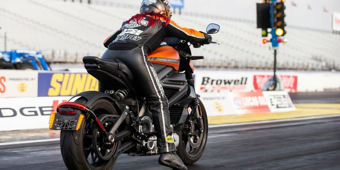 VIDEO: Harley-Davidson LiveWire Hits The Drag Strip - webBikeWorld