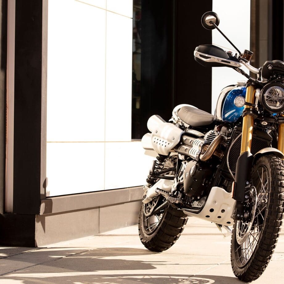 2021 Triumph Bonneville Scrambler 1200 XE [Specs, Features, Photos]