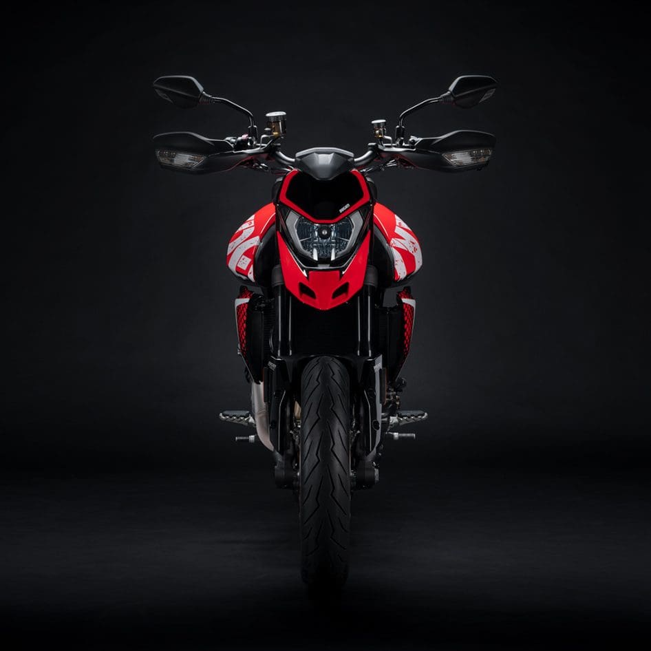 2021 Ducati Hypermotard 950 RVE [Specs, Features, Photos] | wBW
