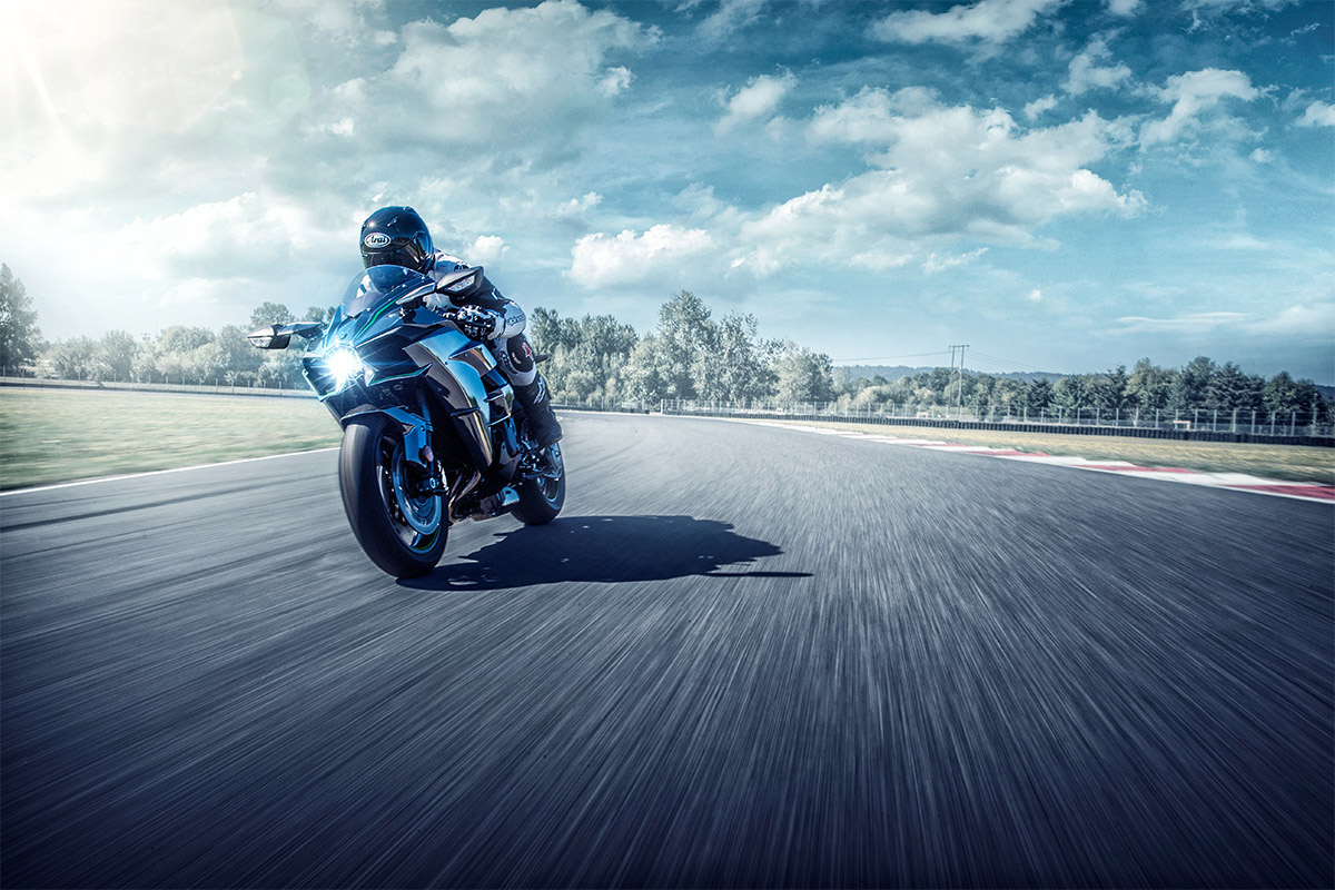 2021 Kawasaki Ninja H2 and H2 Carbon [Model Overview] – Robert's Adventure