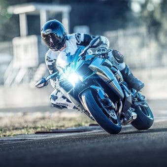 2021 Kawasaki Ninja H2 and H2 Carbon [Specs, Features, Photos] | wBW