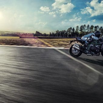 2021 Kawasaki Ninja H2 and H2 Carbon [Specs, Features, Photos] | wBW