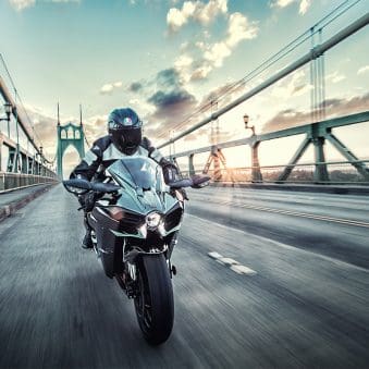 2021 Kawasaki Ninja H2 and H2 Carbon [Specs, Features, Photos] | wBW