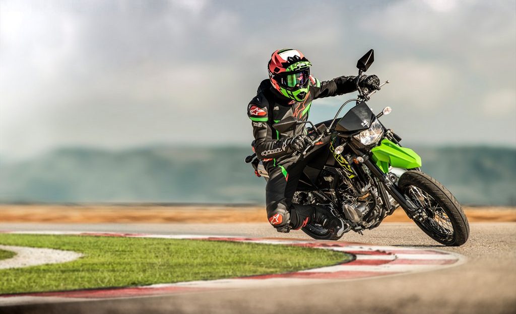 2021 KawasakiKLX 300SM [Specs, Features, Photos] | wBW
