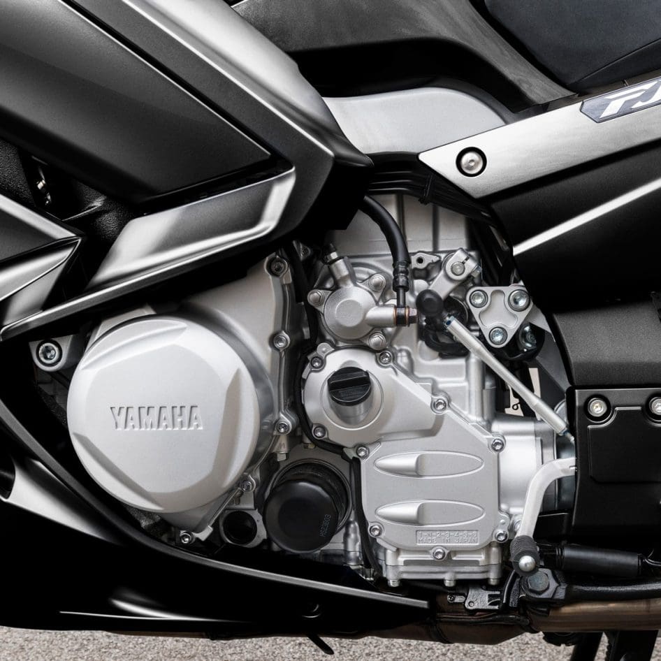 2021 Yamaha FJR1300ES [Specs, Features, Photos] | wBW