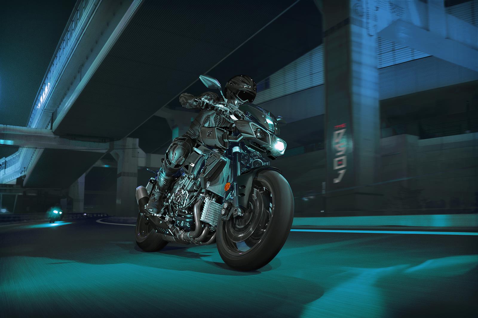 2021 Yamaha MT-10 [Model Overview] – Robert's Adventure