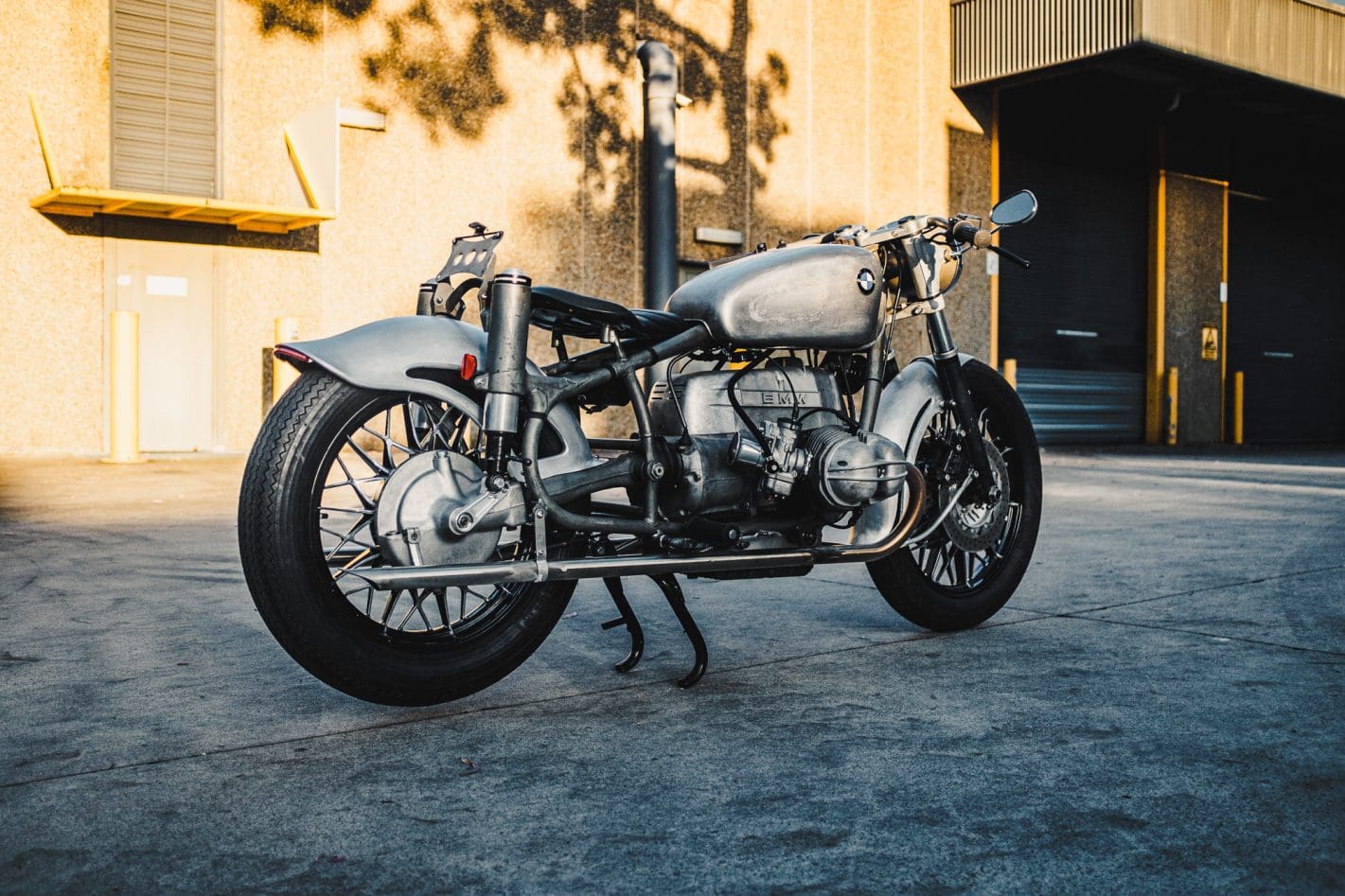 All Aboard: The ‘Von Ryan Express’ BMW R60/2 Bobber From Australia’s ...