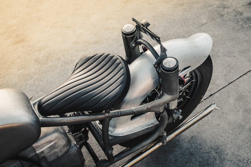 All Aboard: The ‘Von Ryan Express’ BMW R60/2 Bobber From Australia’s ...