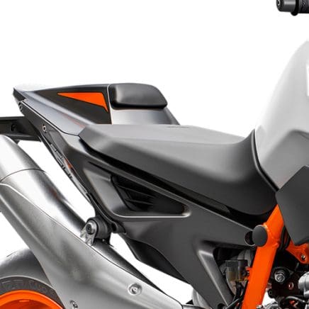 2021 KTM 890 Duke R [Specs, Features, Photos] | wBW