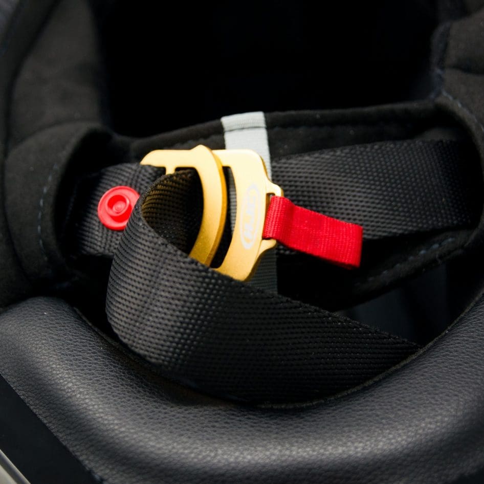 [REVIEW] HJC RPHA 90S Carbon Modular Helmet