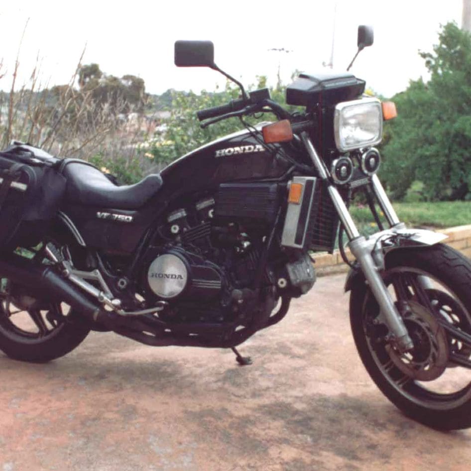 Honda MB5 82, MB50 82 Motorcycles - webBikeWorld