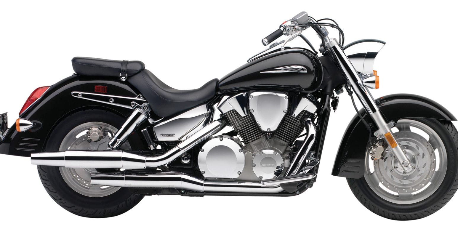Honda VTX1300R Motorcycles - webBikeWorld