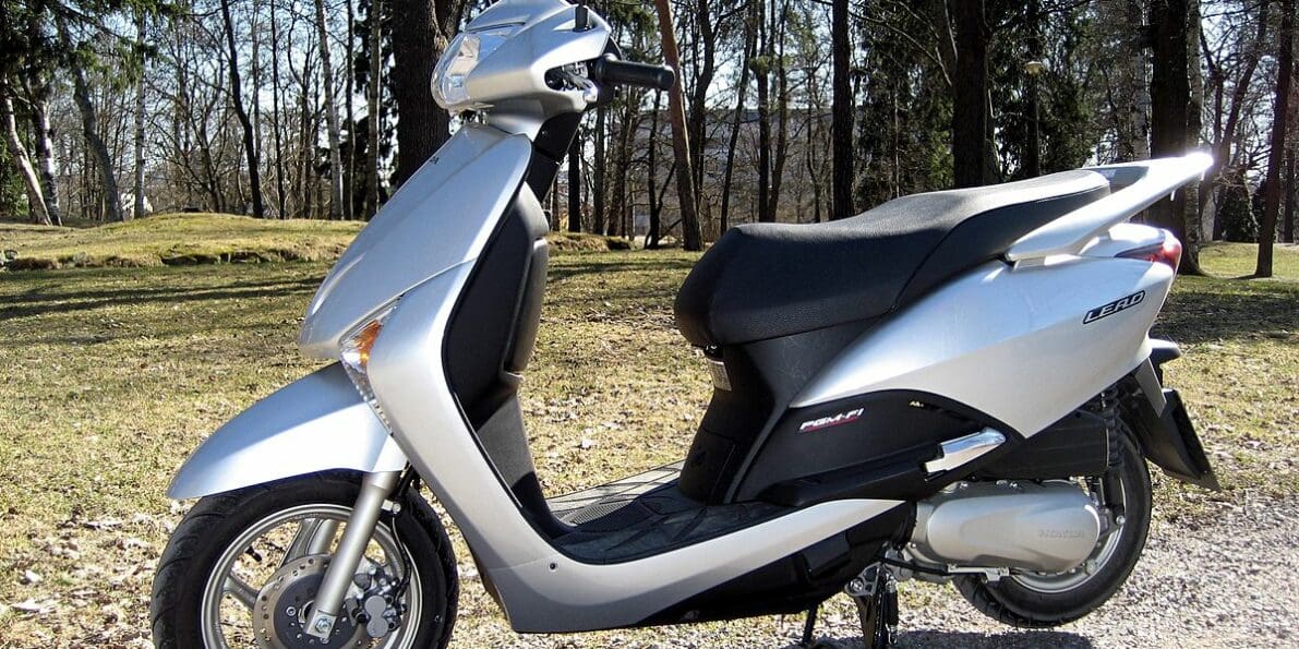 Honda Lead 110 Motorcycles - webBikeWorld