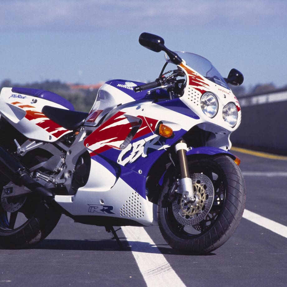 Triumph Takes Demo Rides To The Road - webBikeWorld