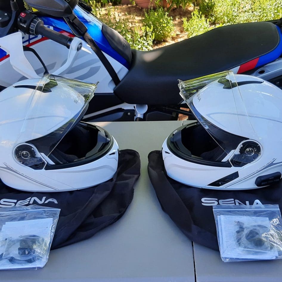 Sena 50C 4K Camera & Mesh-BT Comms System Review